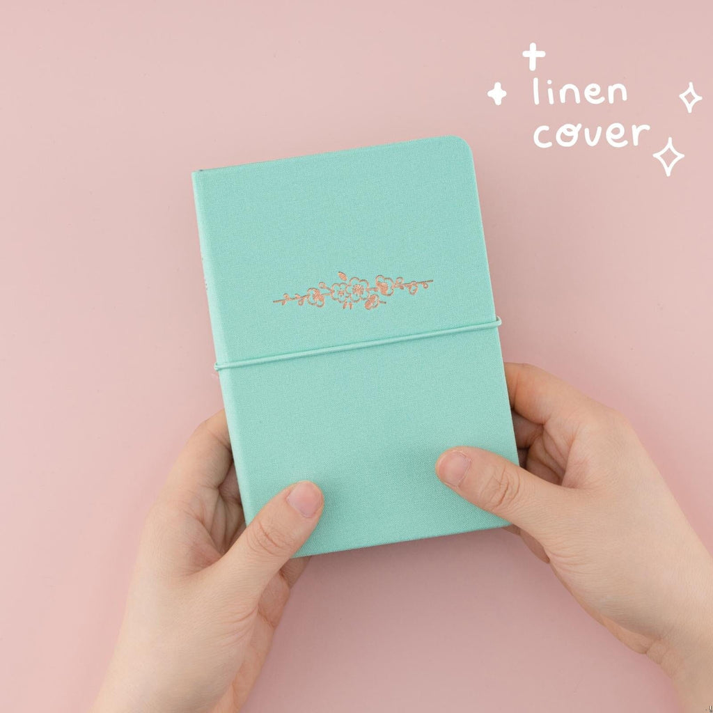 Tsuki ‘Sakura Mint’ A6 Travel Notebook ☾ – NotebookTherapy