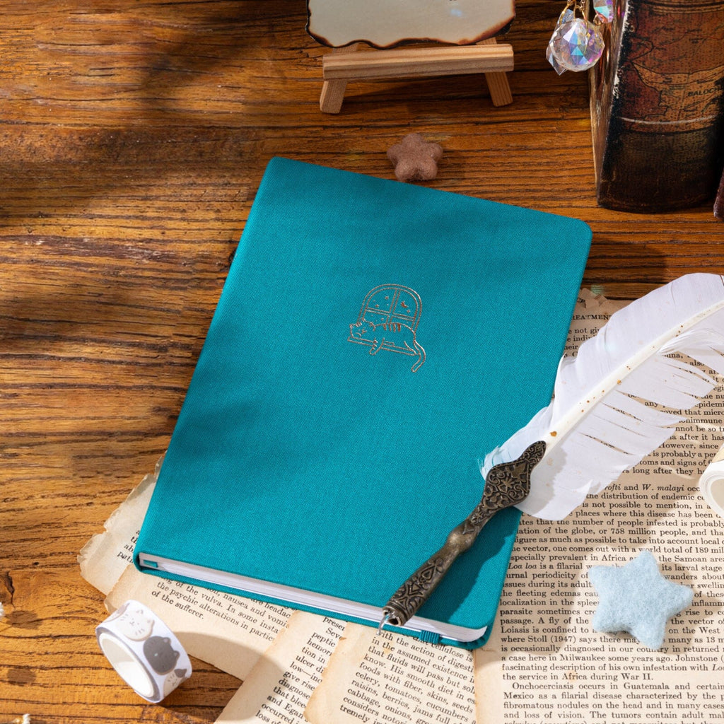 Tsuki ‘Sleepy Cat’ Limited Edition Bullet Journal ☾ – NotebookTherapy